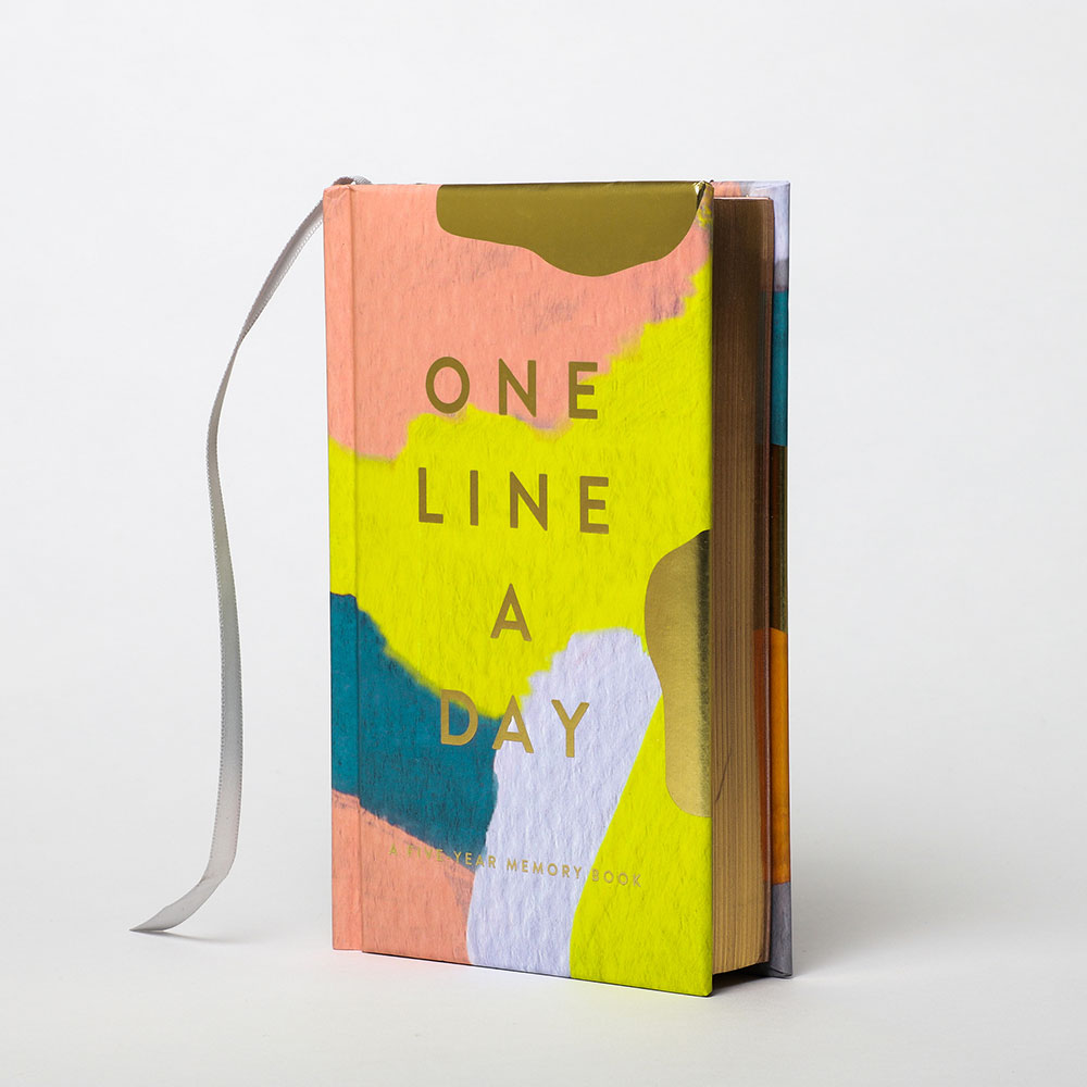 Modern One Line a Day | Chronicle Books